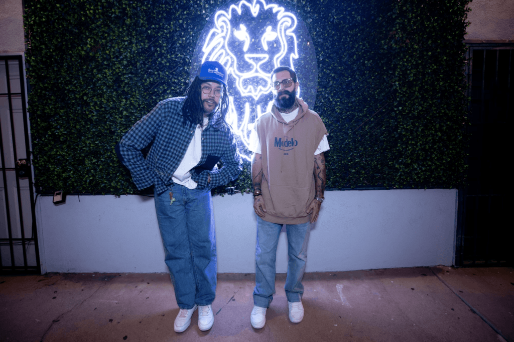 MODELO FIGHTING SPIRIT COLLECTION-Case Study – Cogent World